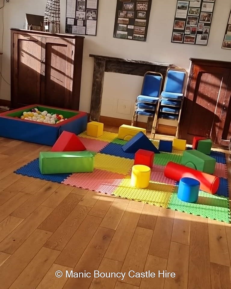 Soft play - Bouncy Castle Hire, Soft Play Hire, Inflatable Pub Hire in ...